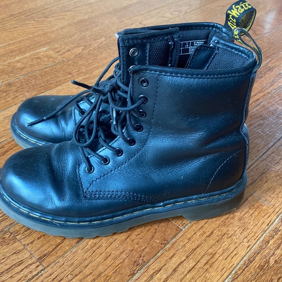 Dr. Martens | Shoes | Doc Marten Black Boots | Poshmark